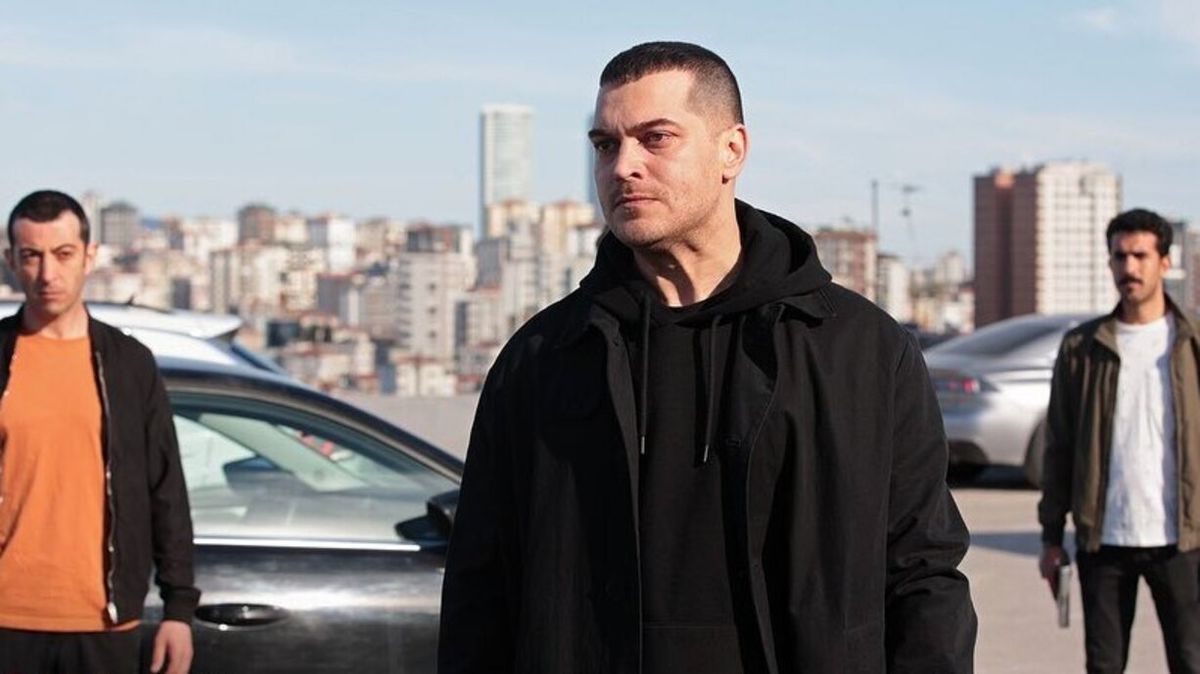 Новый турецкий сериал Беспощадный - о чем сюжет, трейлер - Кино